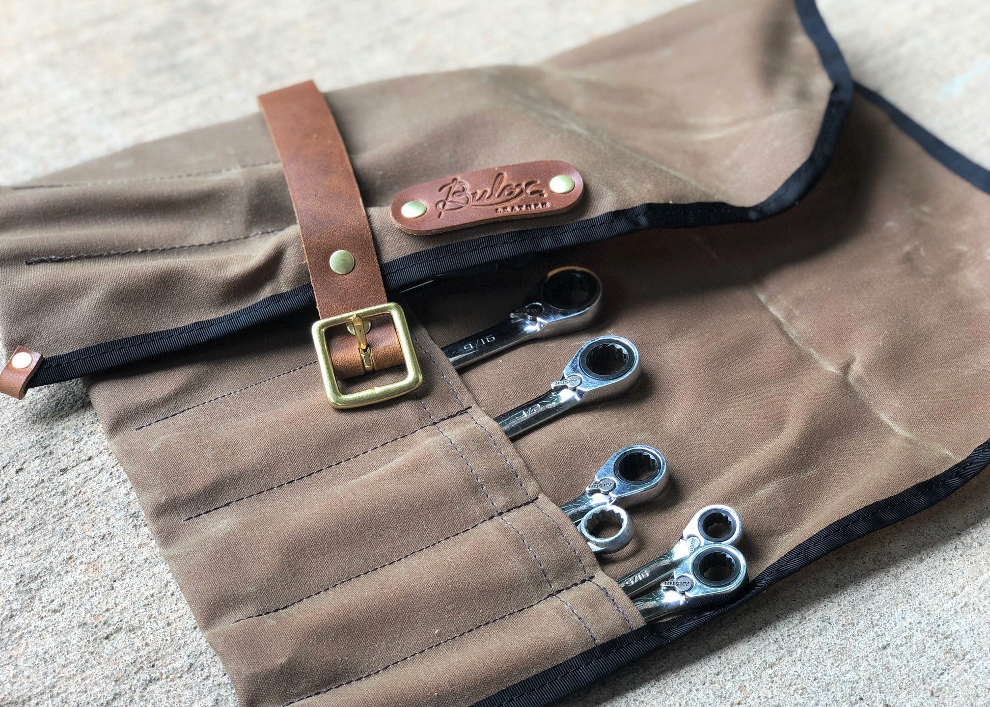 Waxed Canvas Tool Roll – Bulox Leather
